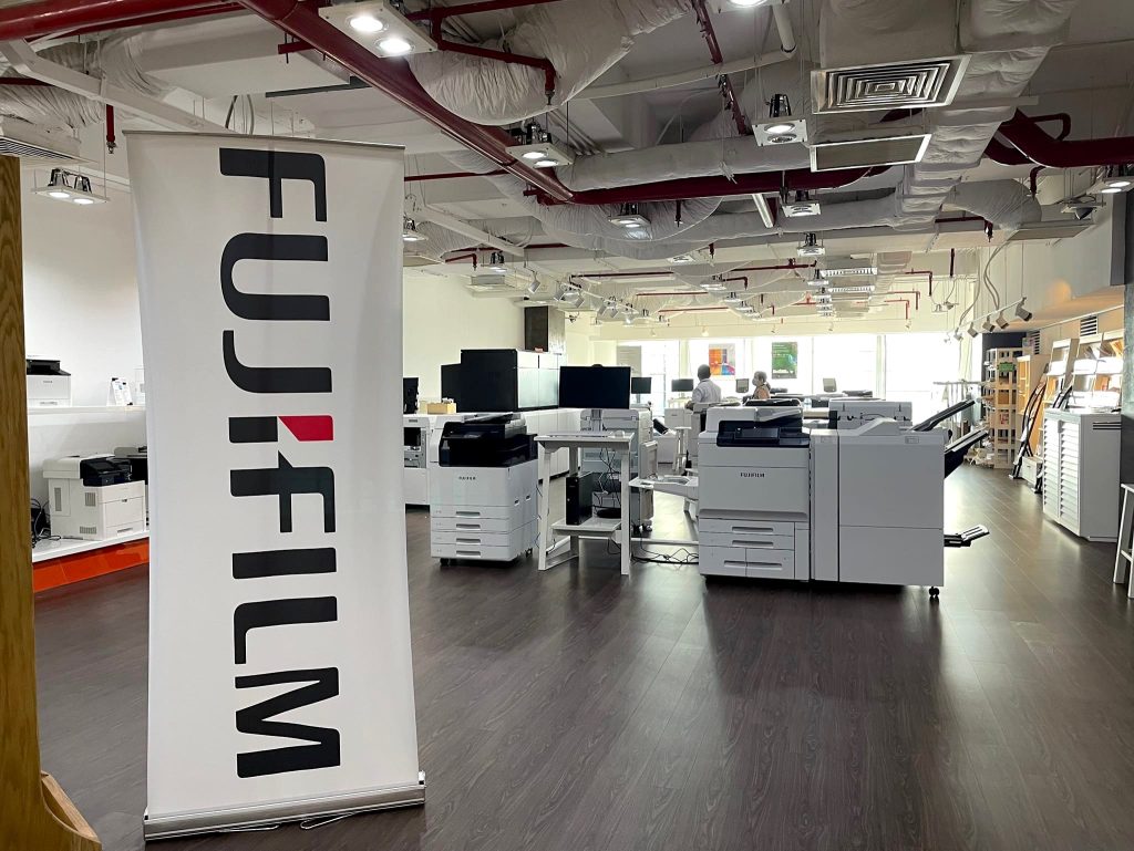 FUJIFILM Business Innovation Vietnam Co., Ltd. ー オフィスサプライ（オフィス家具・事務機器 他 ...
